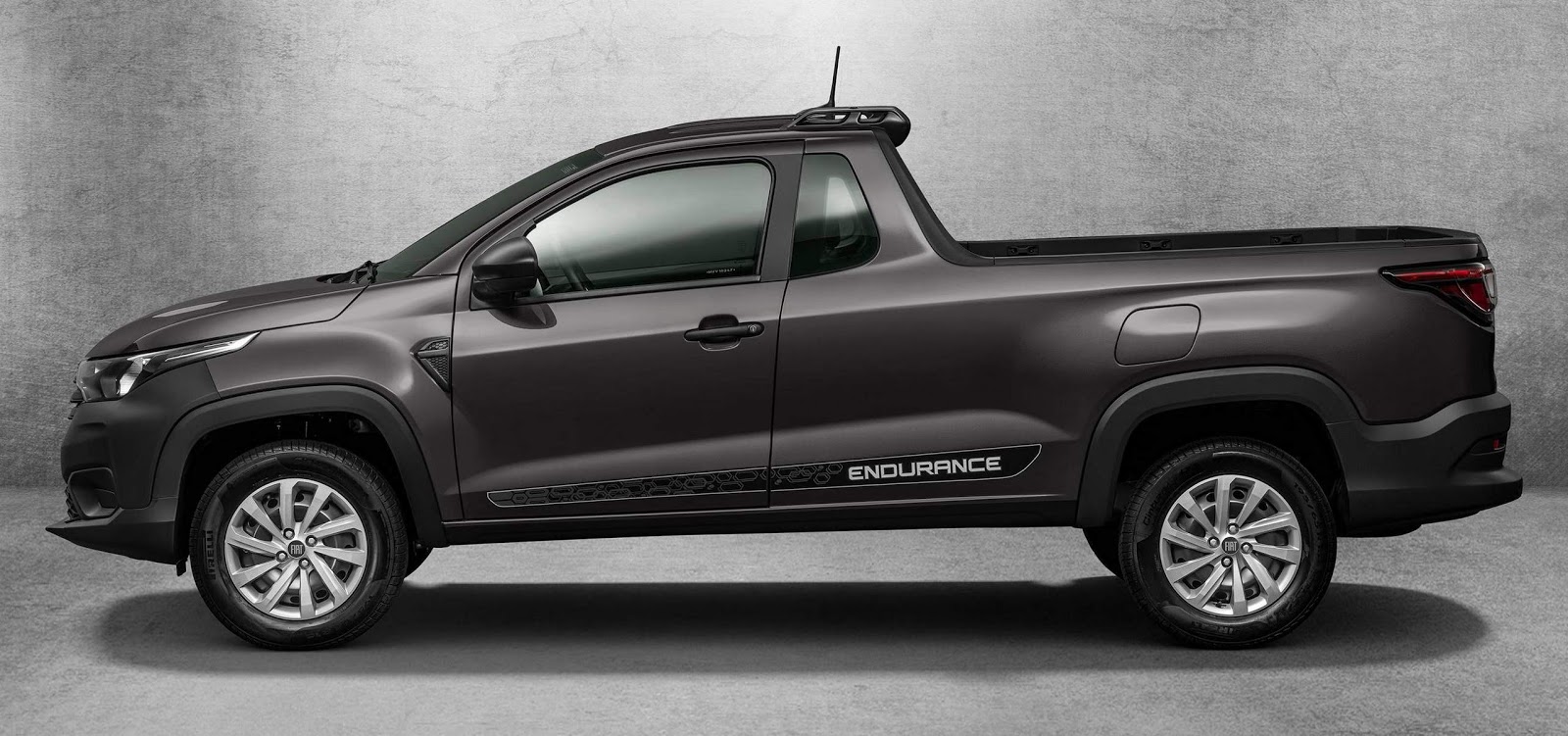 Nova Fiat Strada 2021: fotos, preços (estimados), itens de série e ...