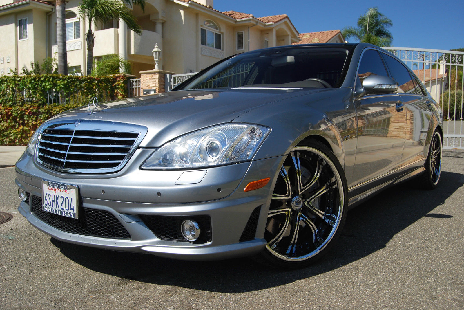 Mercedes-Benz W221 S63 AMG on 22" Asanti Wheels | BENZTUNING