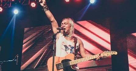 INDIAN BANDS HUB: Lou Majaw