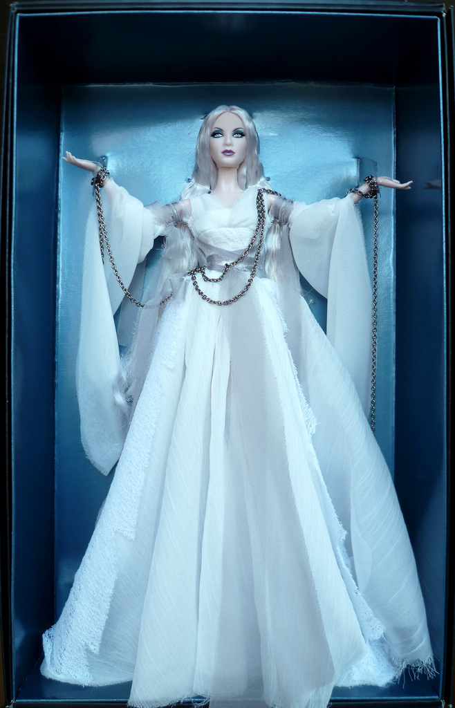 Barbie Collector Passion: Haunted Beauty Ghost