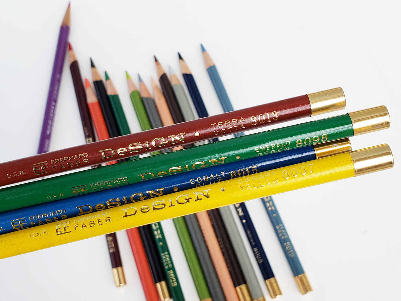 Fueled by Clouds & Coffee: Vintage Colored Pencils: Eberhard Faber Design