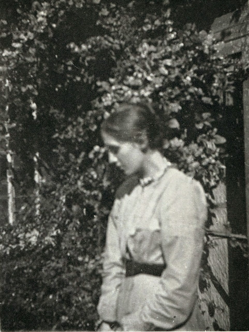 Persons [ ] The Early Journals | Virginia Woolf, 1897-1906 - C o c o s s e