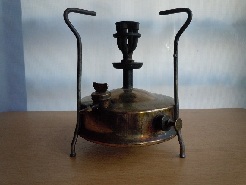 EL VALOR DE LA HISTORIA: Anafe marca Primus a parafina