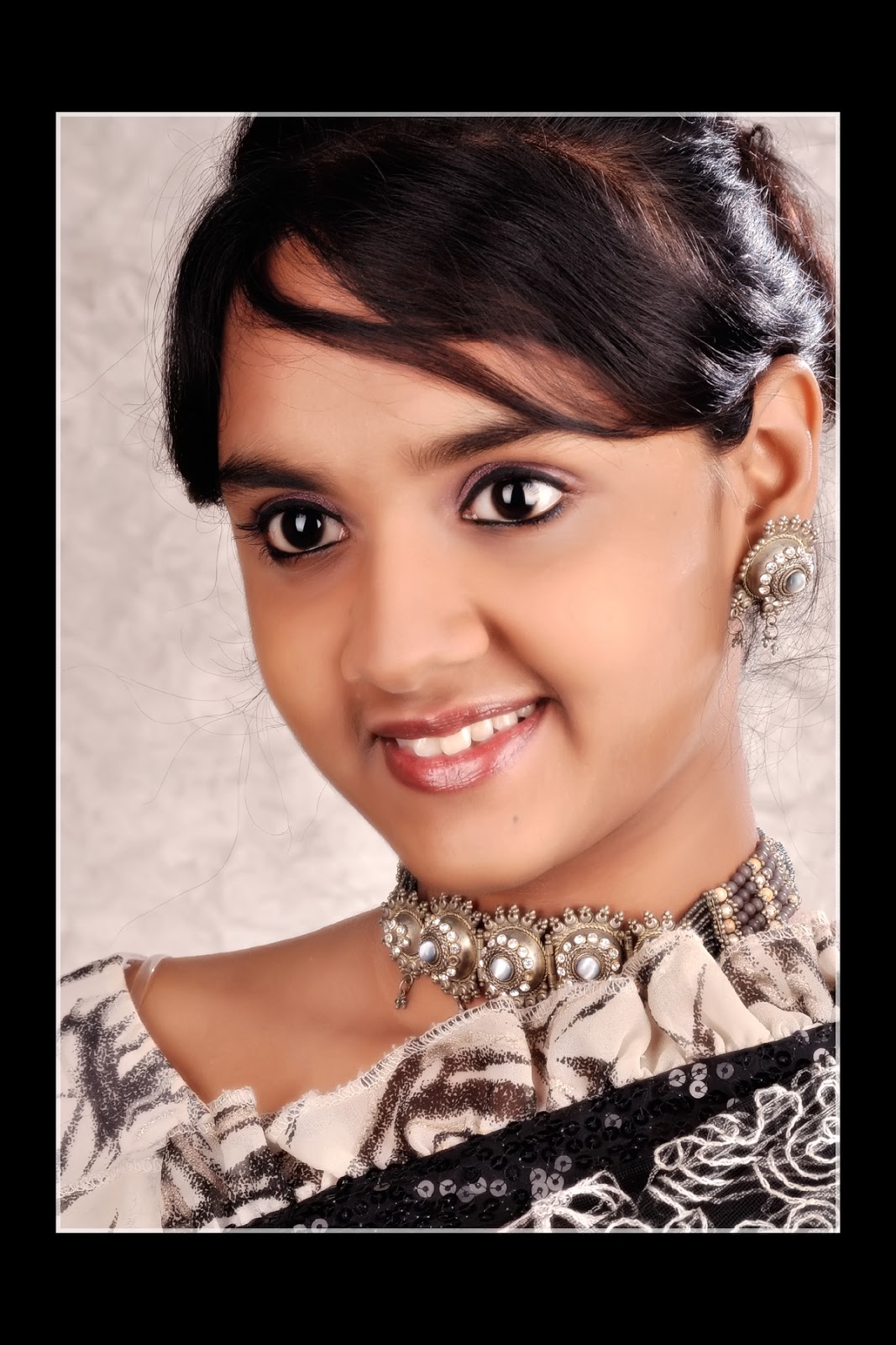 Simply Sahana Actress