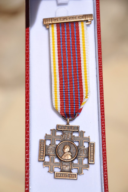 Orbis Catholicus Secundus: The Cross for Pilgrims to Jerusalem: Signum ...