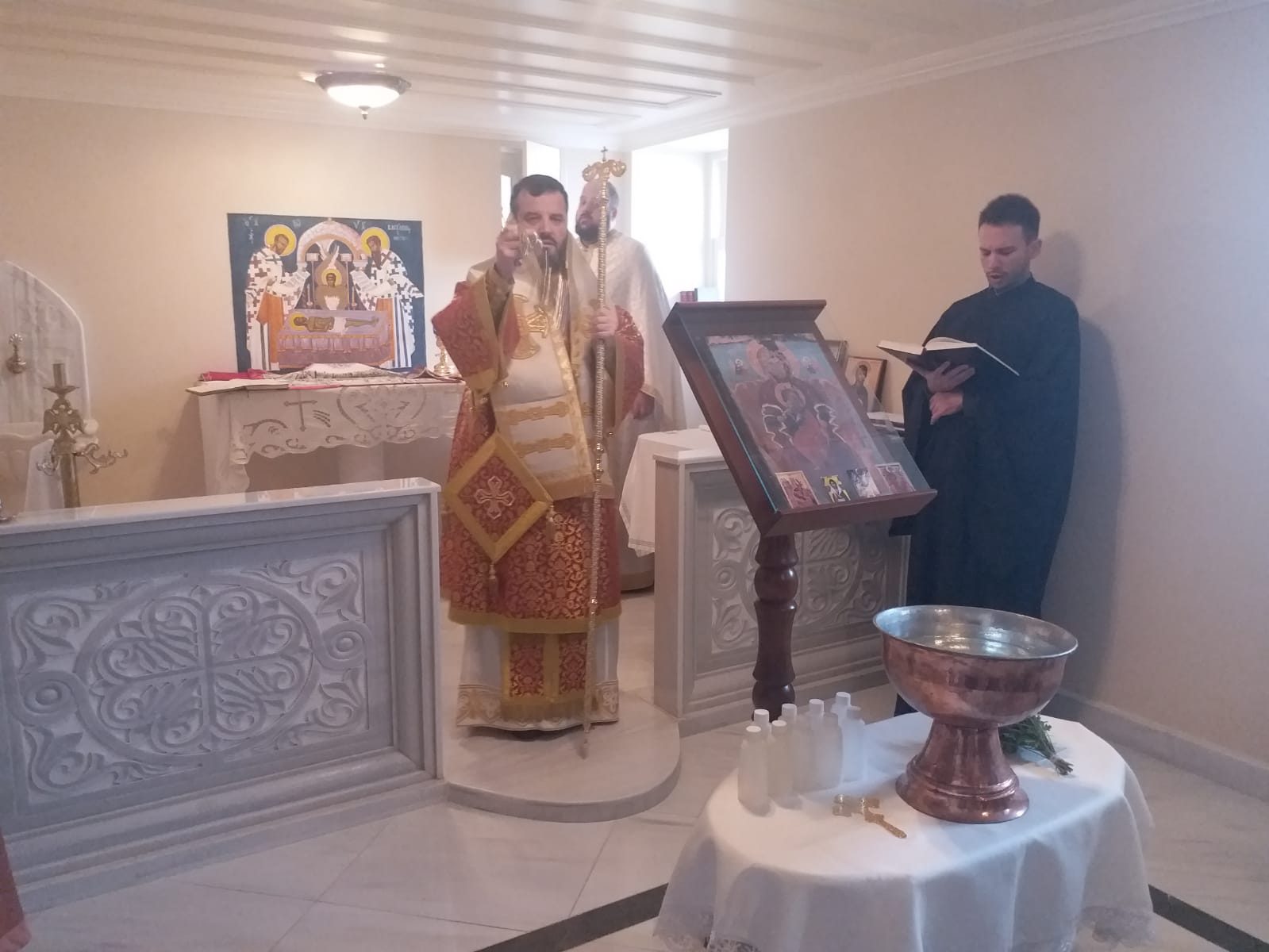 ΦΩΣ ΦΑΝΑΡΙΟΥ: ΘΕΟΦΑΝΕΙΑ ΜΕ ΤΟ ΙΟΥΛΙΑΝΟ ΗΜΕΡΟΛΟΓΙΟ ΣΤΗΝ ΣΗΛΥΒΡΙΑ (ΦΩΤΟ)