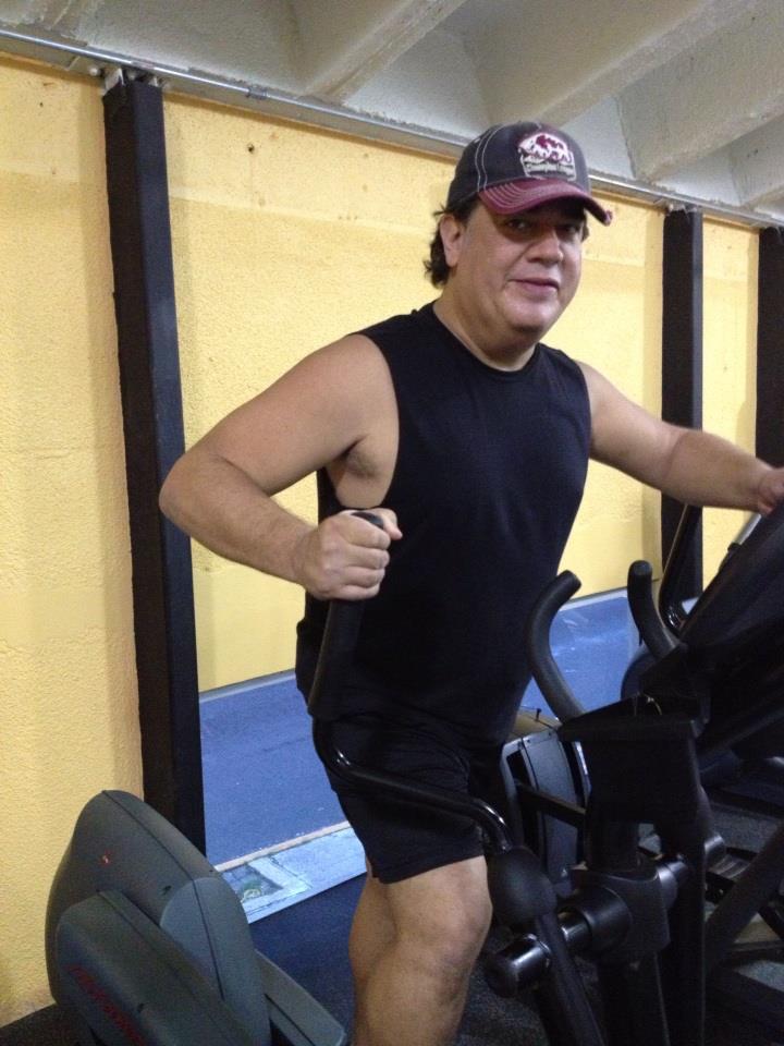 Menudomania Total: Ray Reyes Leon