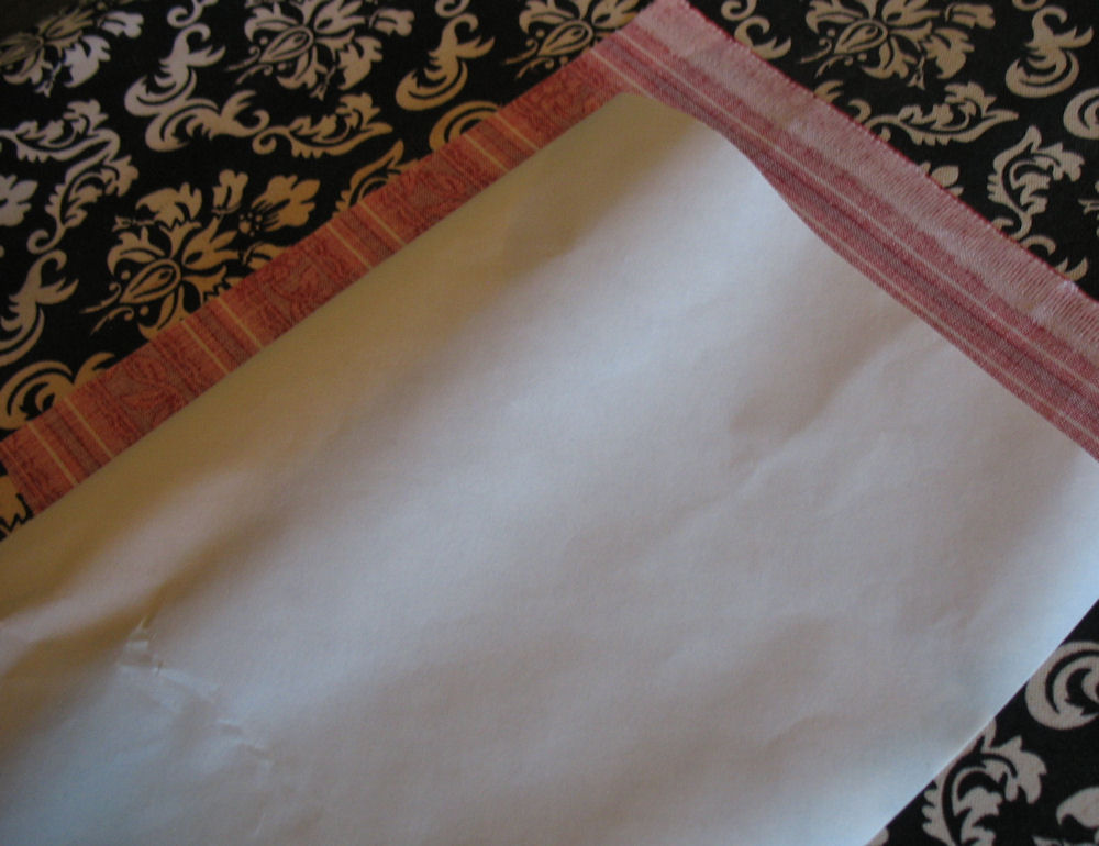 Aux Belles Choses: Ruffle Tissue Holder Tutorial