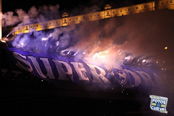 Ultras on tour: 26 años de Super Dragoes