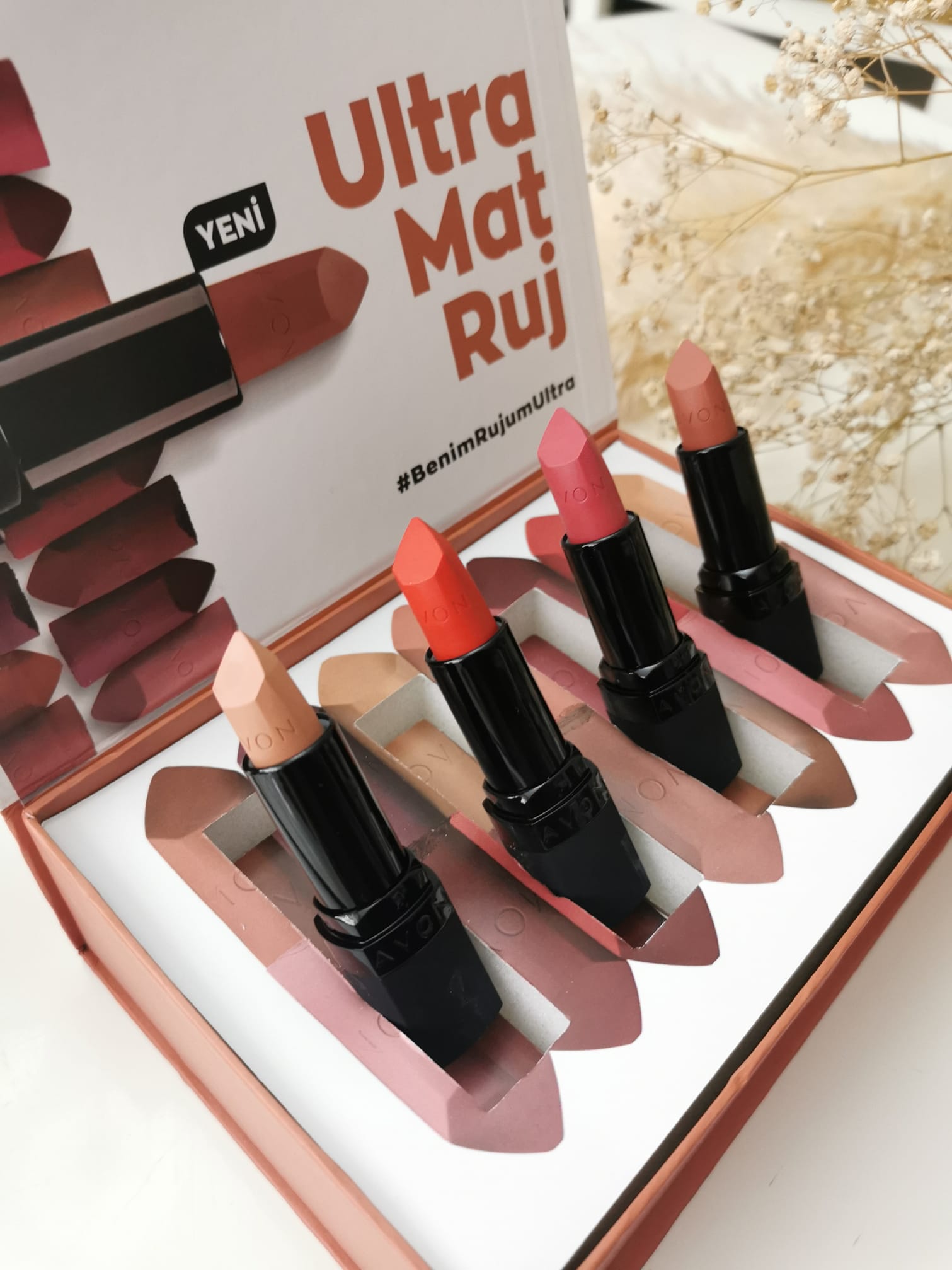 Avon Ultra Mat Rujlar ~ Begendim Paylastim