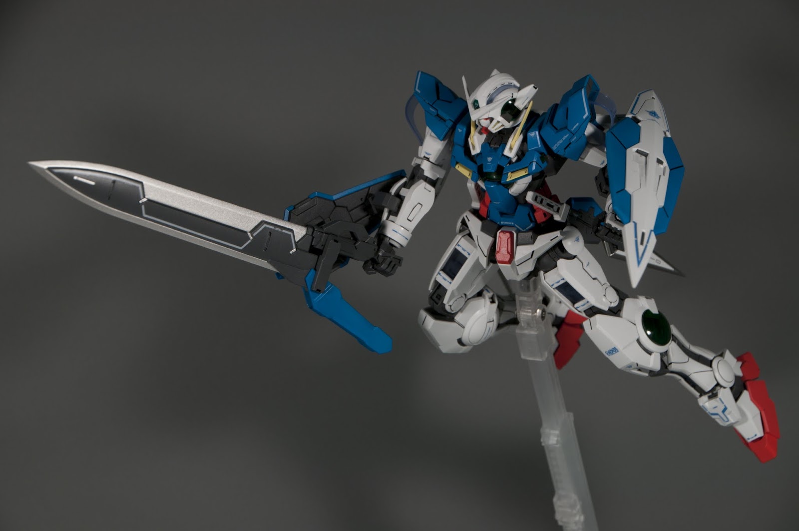 MG Exia R2 unboxing review