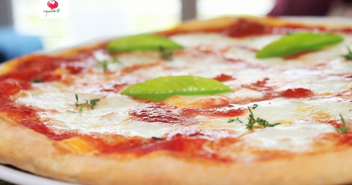 Pizza sottile fatta in casa come in pizzeria