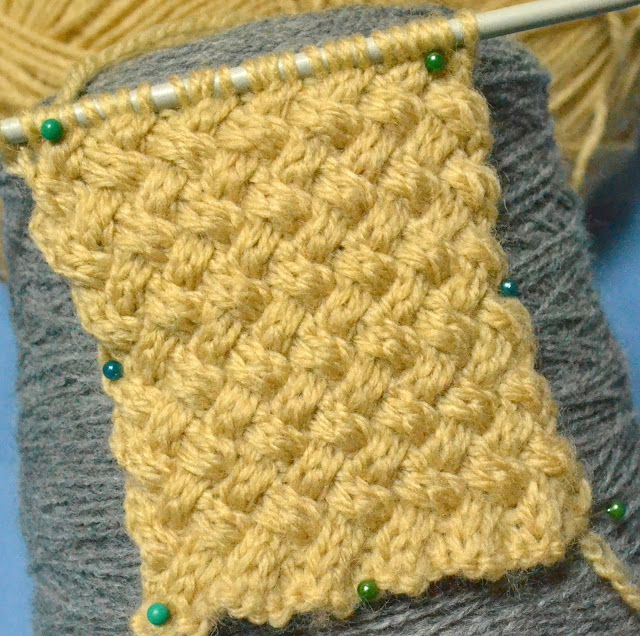Knitting Novice: The Weekly Swatch: Braid Cable Knit Stitch Pattern ...