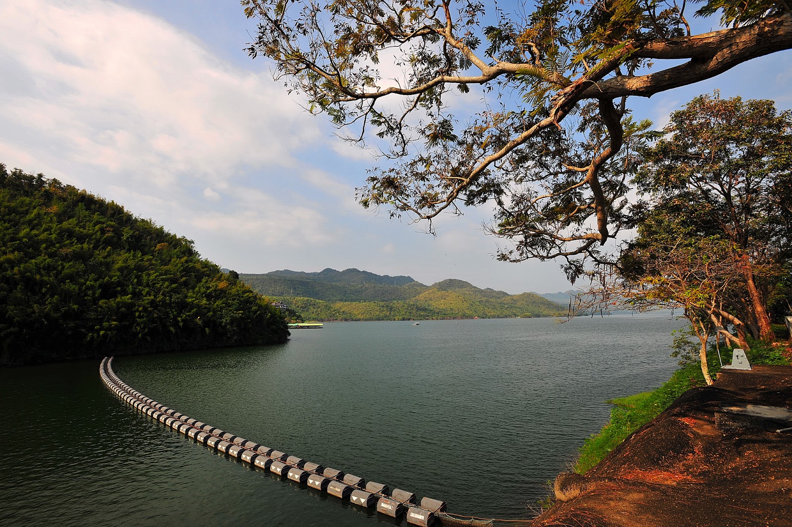 The Life Journey in Photography: Srinagarind aka. Srinakarin Dam ...