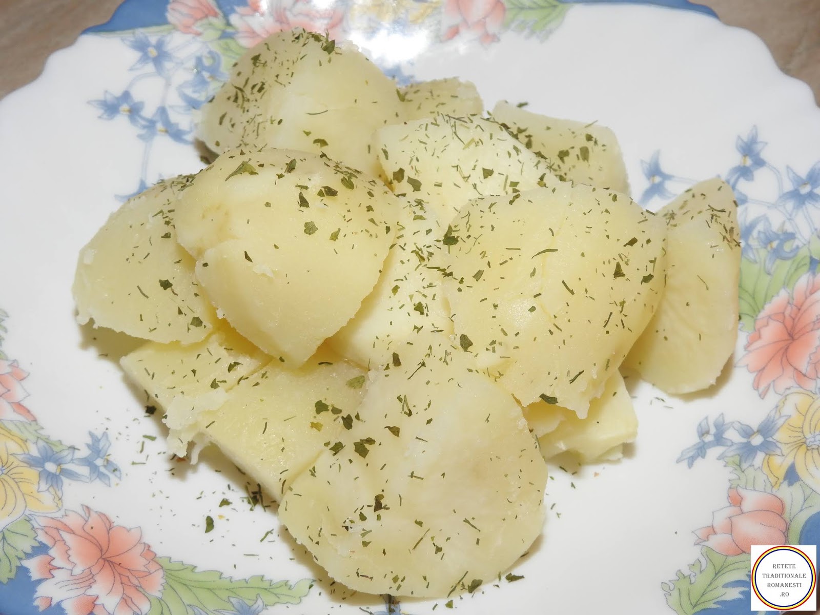 Cartofi natur reteta | Retetetraditionaleromanesti.ro