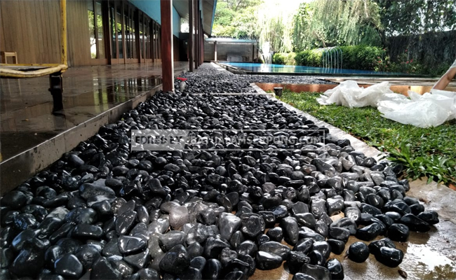 Batu Koral Alor Hitam Untuk Taman - JUAL BATU ALAM TERLENGKAP DIJAKARTA