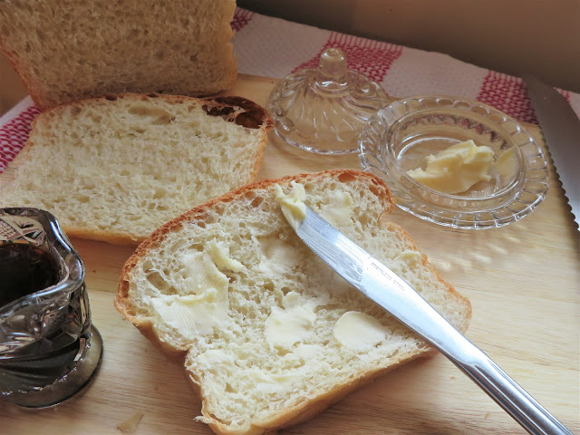 Farmhouse White Bread | The English Kitchen