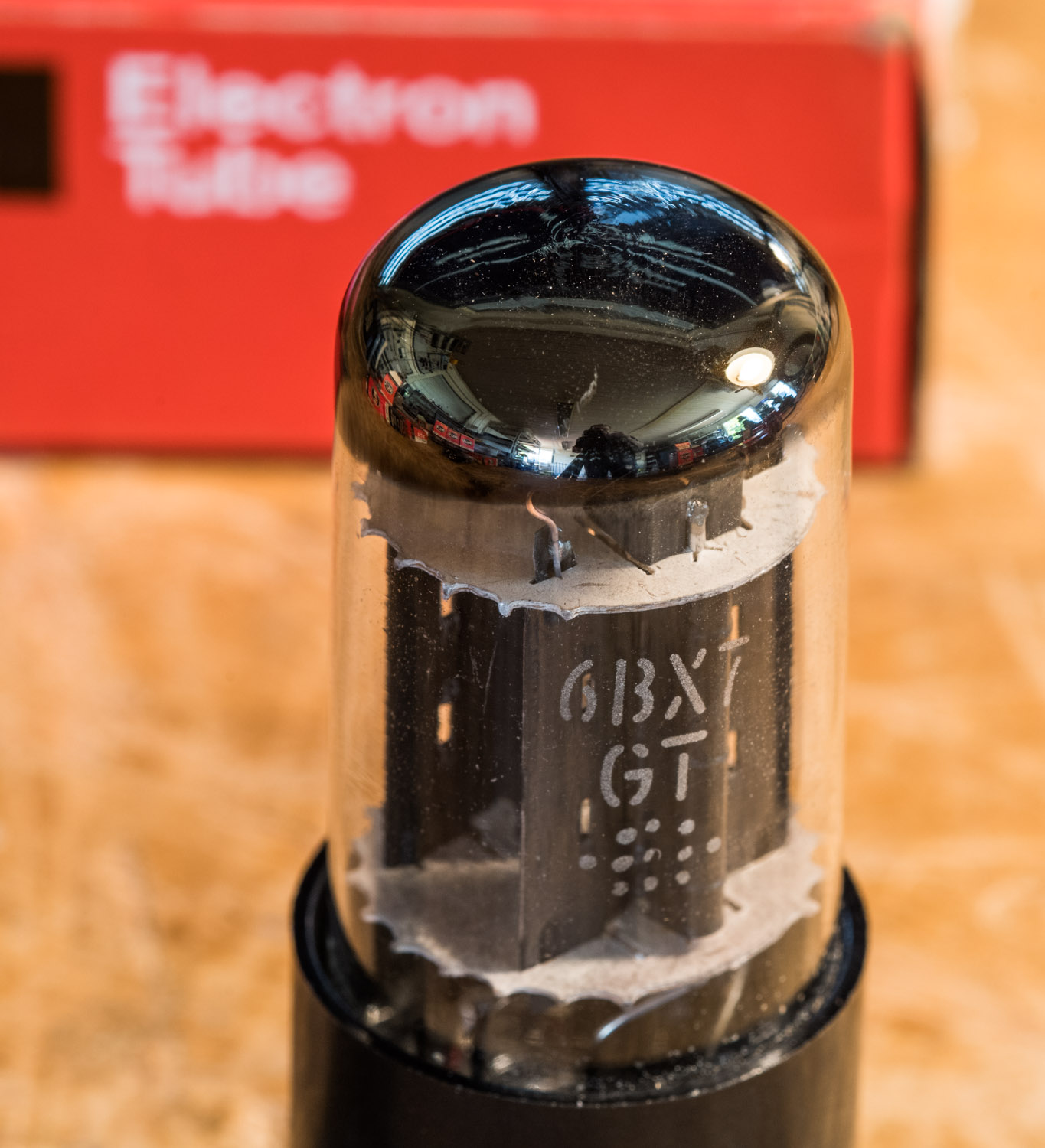 VinylSavor: Tube of the Month : The 6BX7