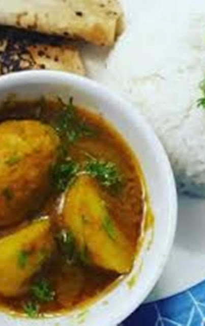 Aloo Anda Curry Recipe - Yummy Traditional