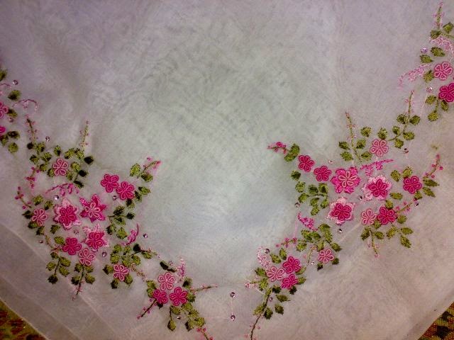 Sang Anggrek Merpati: Kelas menyulam (Sulam pita) - bagian 1