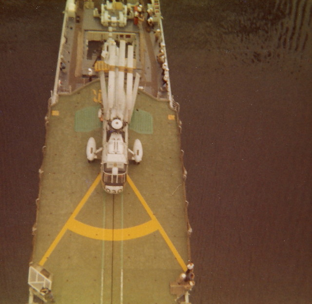 Carlz Boats: Helicopter Destroyer HMCS FRASER (DDH 233) - Revisited