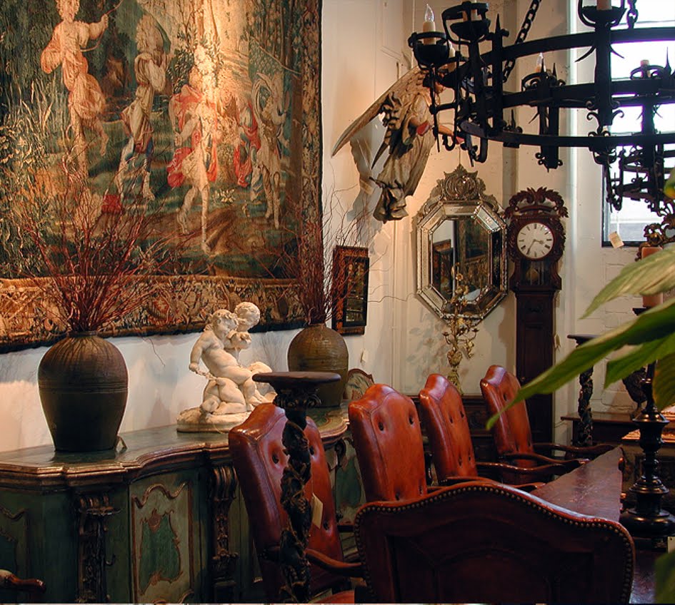 The Buzz on Antiques: C. MARIANI FINALLY JOINS 1st DIBS!