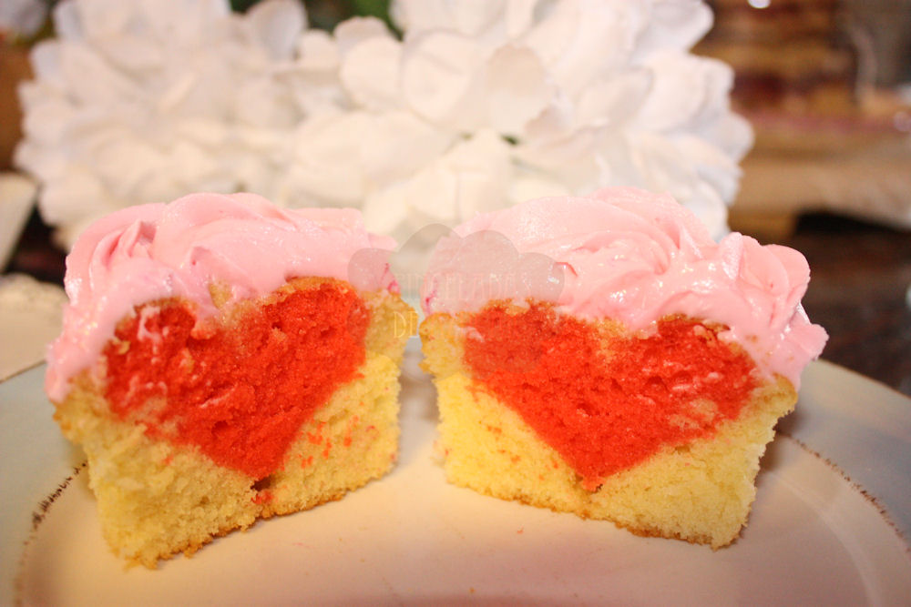 Pinceladas de azúcar: Cupcakes de vainilla con mucho corazón!!!