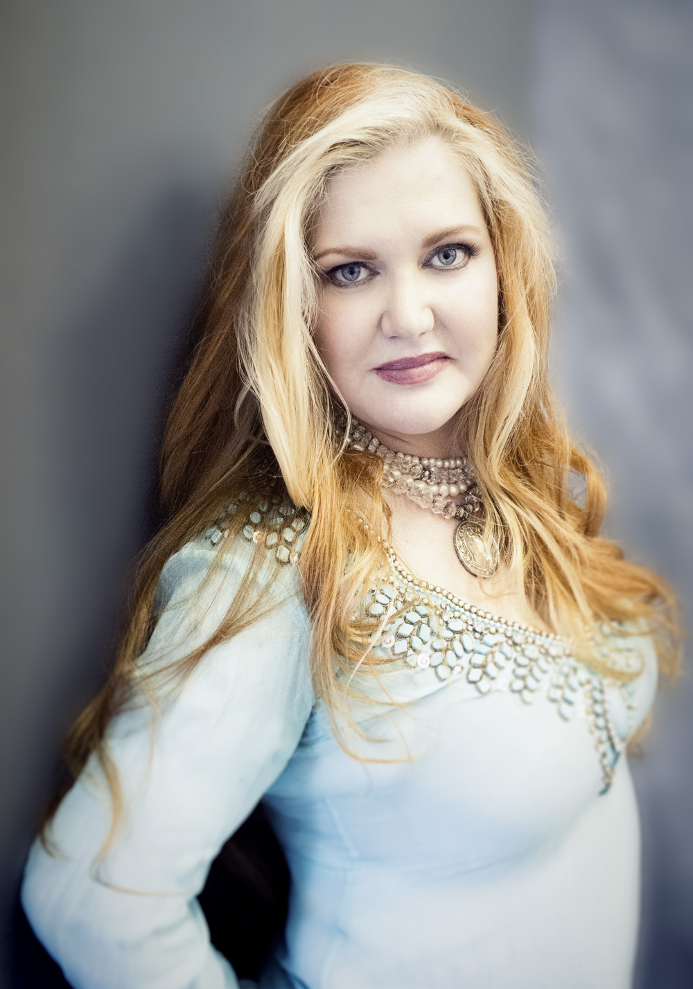 The News UNIT: The WHITEDOVE REPORT: WHAT CRYPTO CURRENCIES SHOULD YOU BUY?