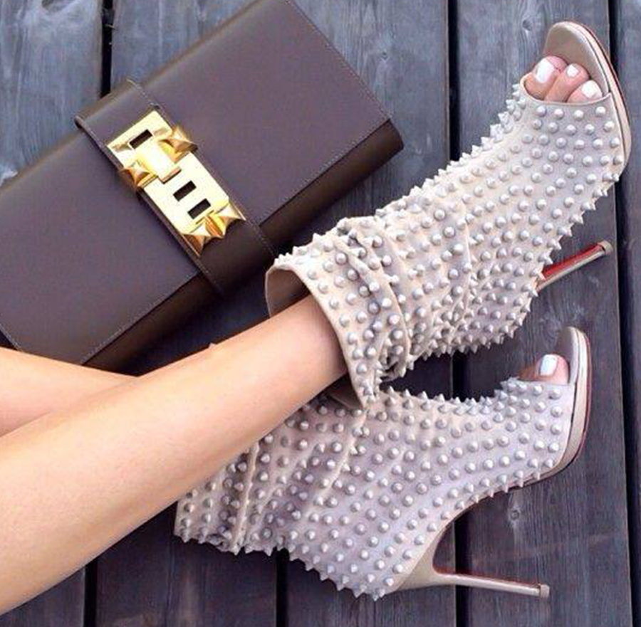 Some Unique Shoes Designs For Ladies - trendsbyte