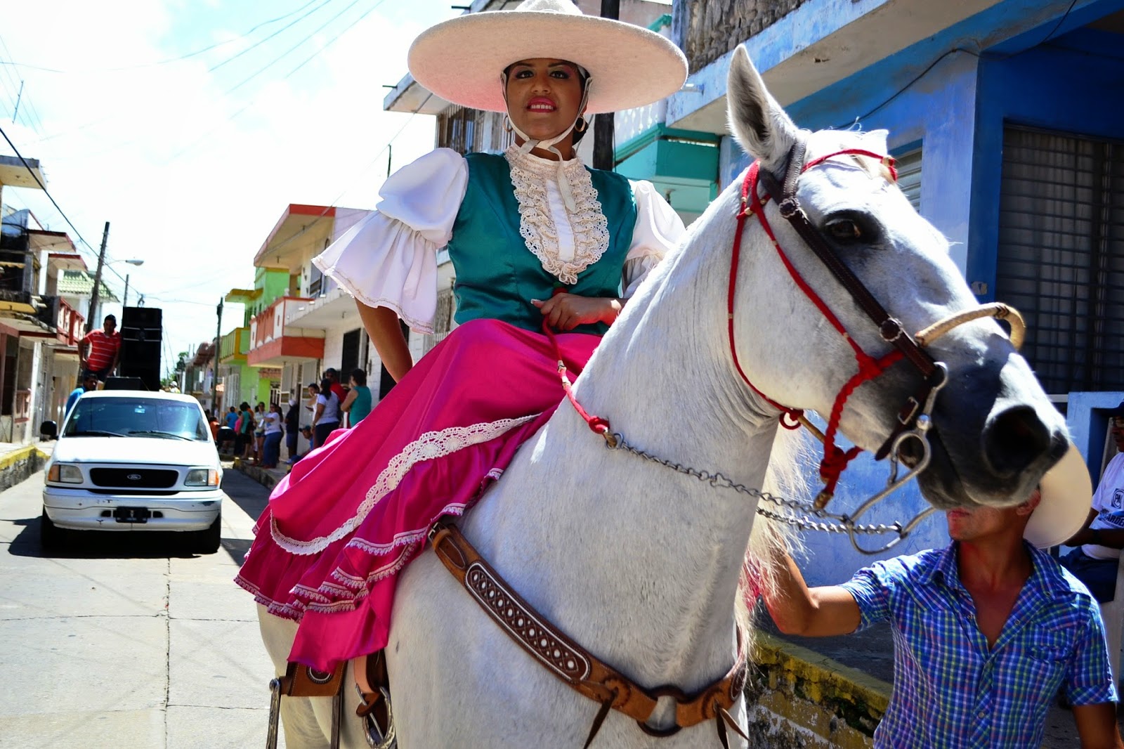 Octubre en Alvarado: ENCIERRO DE BURROS