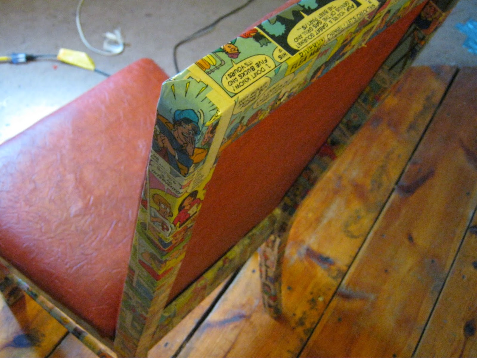 The Wookie/Romulan Craft Crossover: DIY Decopauge Comic Book Chair and ...