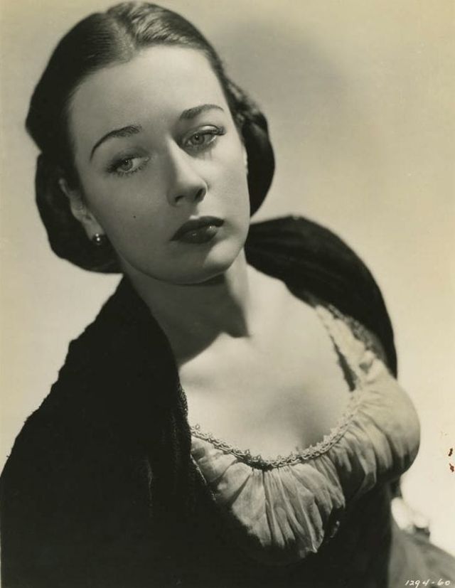 40 Fabulous Photos of Patricia Morison in the 1930s and ’40s | Vintage ...