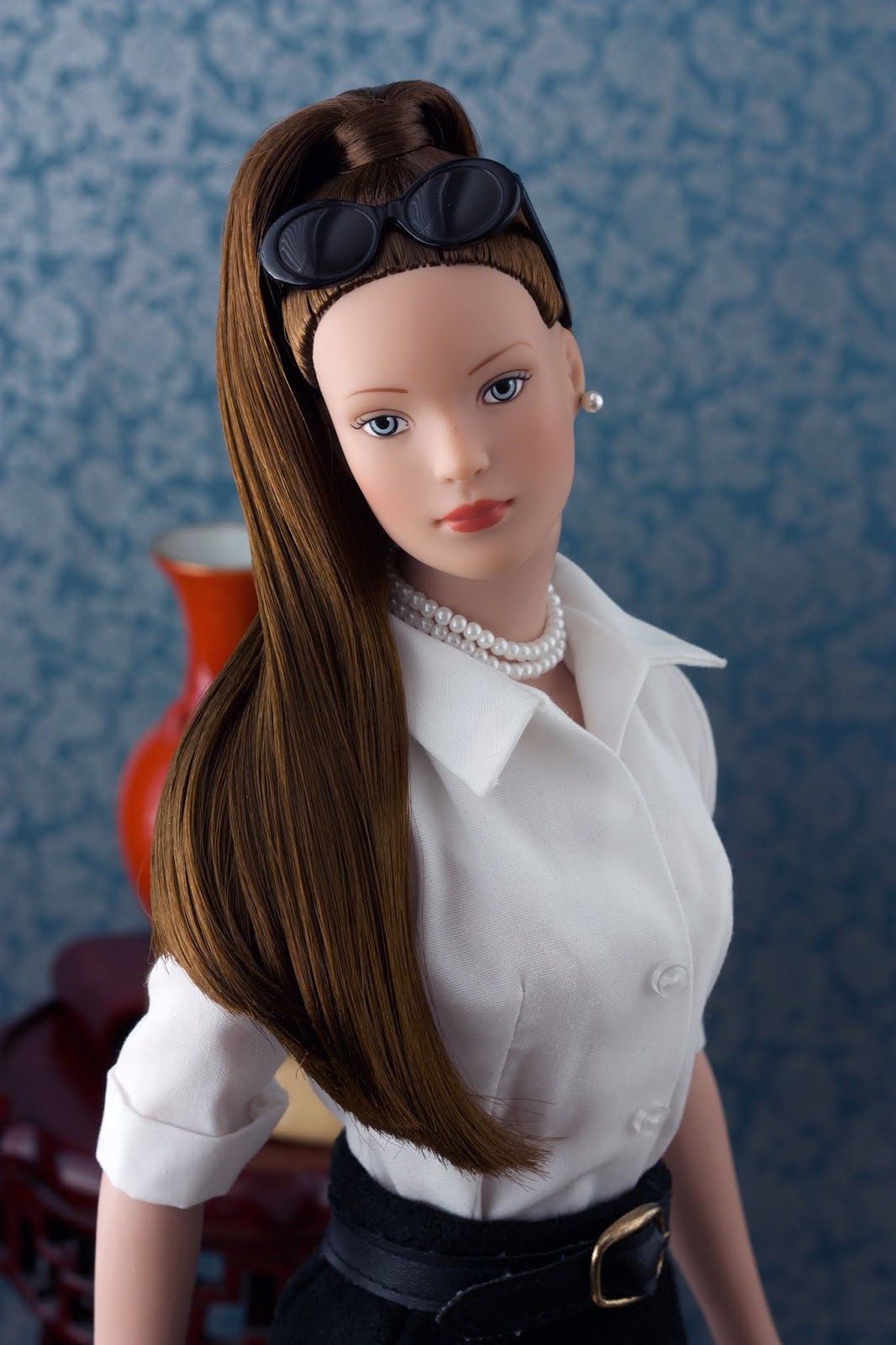 Dolldom: Her Own Signature, Her Own Style