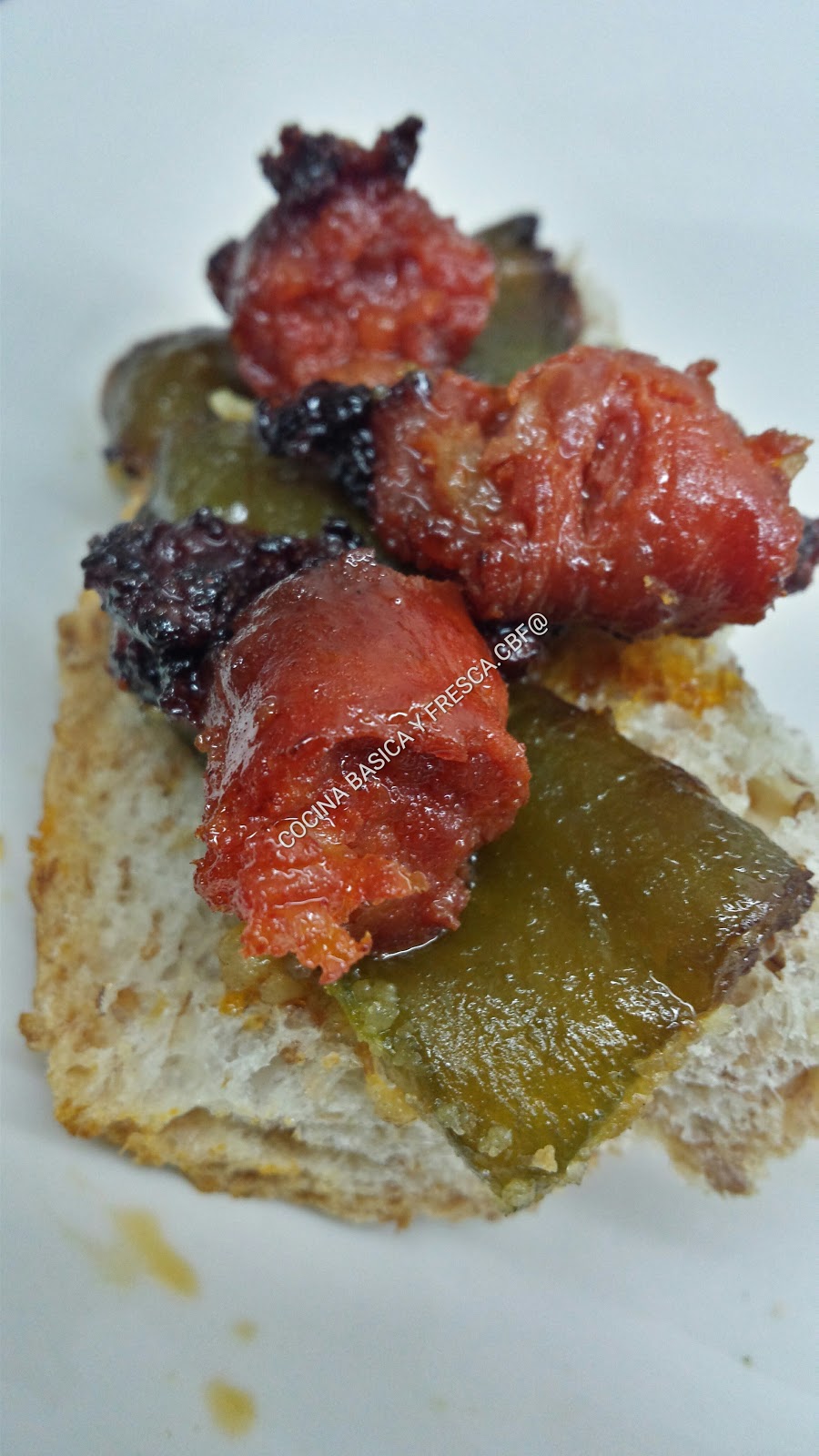 Cocina Basica y Fresca: PINCHO DE CHISTORRA CON PIMIENTO CBF@