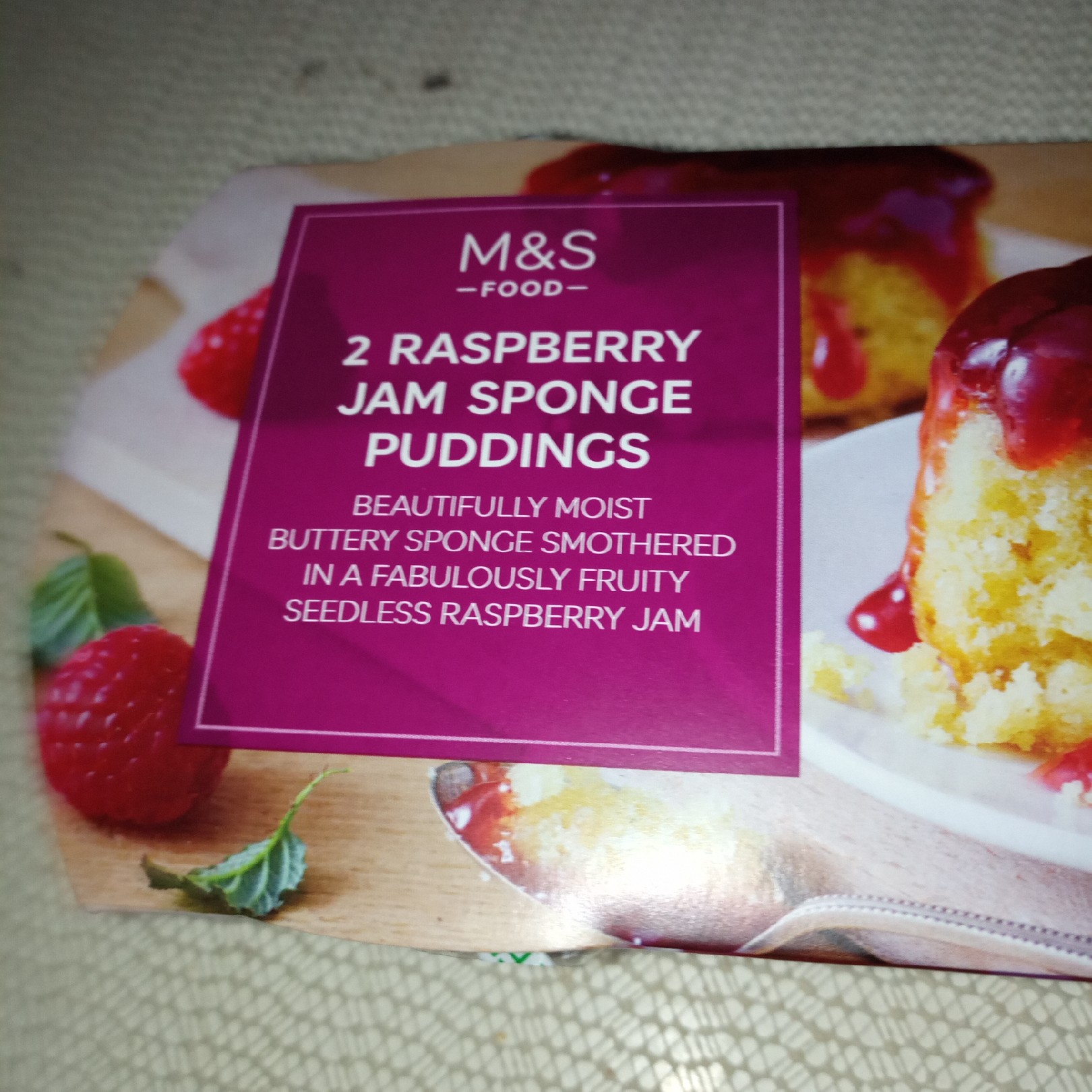 Supersupergirl's Food Reviews: M&S Raspberry Jam Sponge Puddings