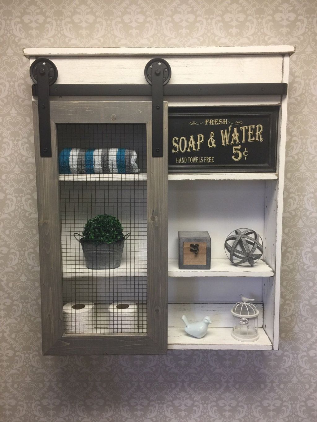 30+ Gorgeous Rustic Bathroom Storage Ideas ~ cameretta007