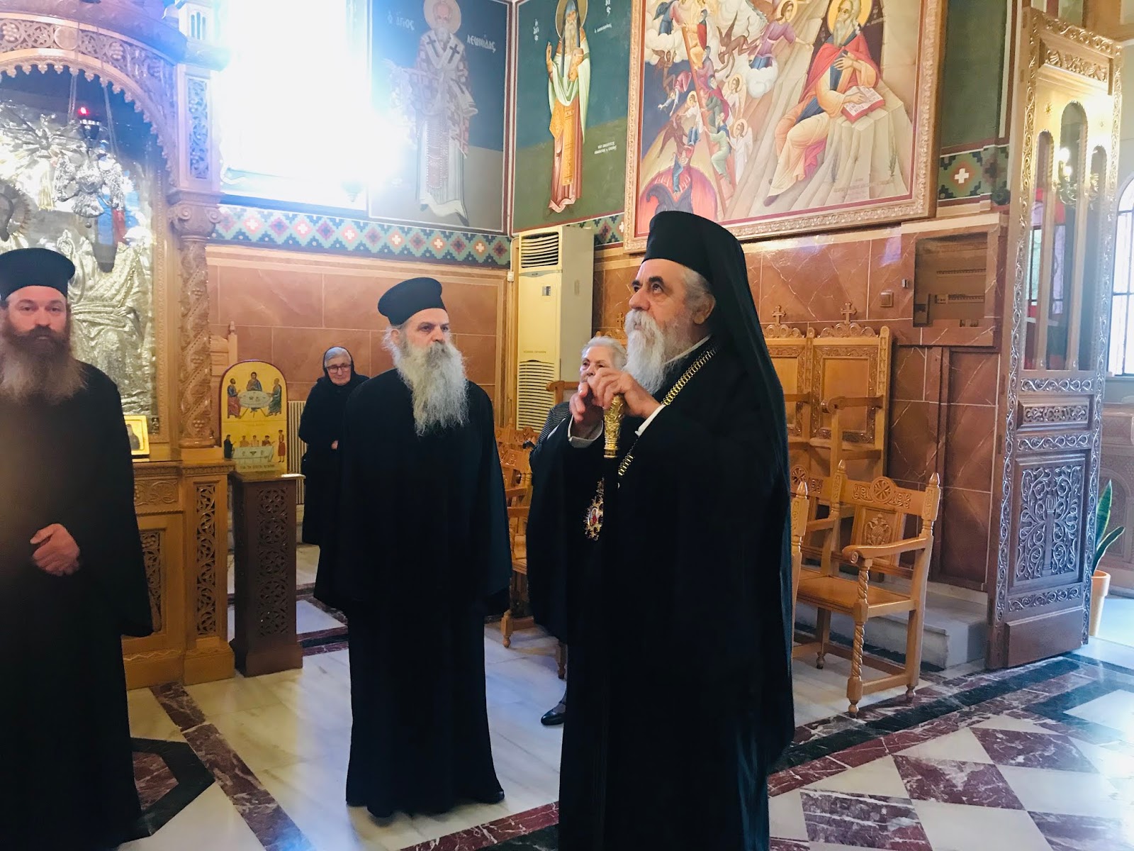 Αναστάσιος: Ο Επίσκοπος Ωλένης στον Ι.Ν.Αγίας Τριάδος Πατρών