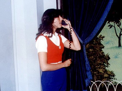 Aliena Mundi : OUÇAM OS GRITOS DE DEBORAH STONE ANTES SER ESMAGADA NA ...