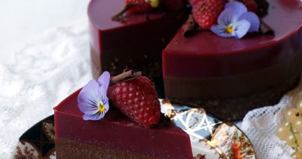 Chocolate Raspberry Bavarois (vegan & grain-free) - HealthyRecipesFlatley