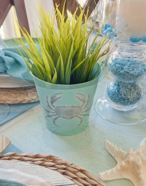 Dining Delight: Summer Sailing Beach Tablescape