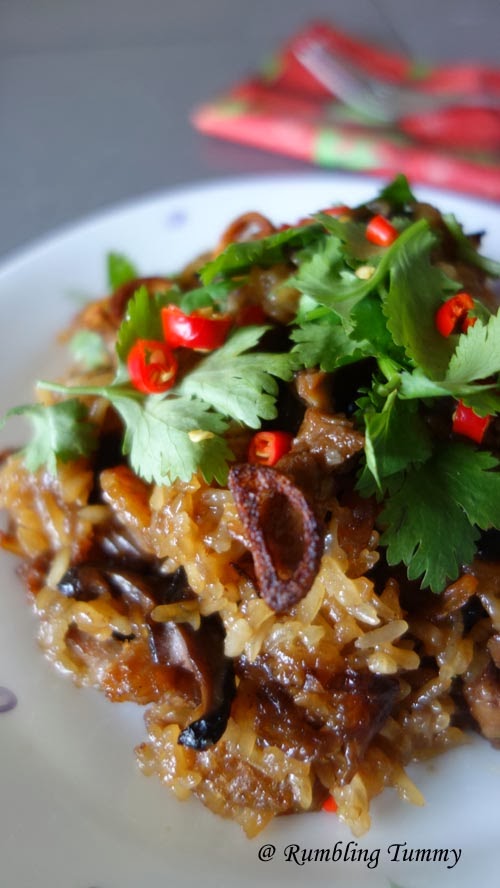 Rumbling Tummy: Savoury Gluntinous Rice (糯米饭）