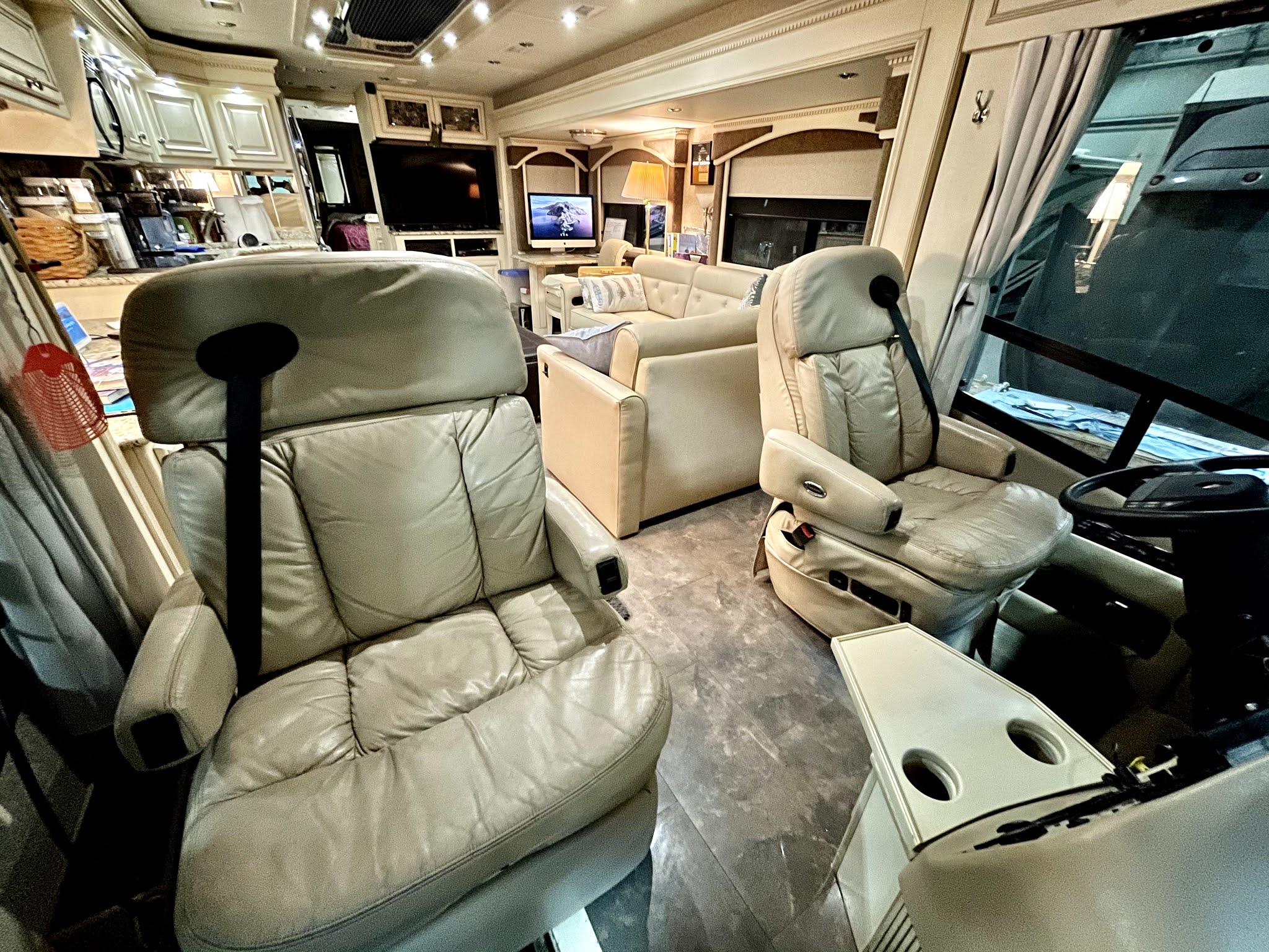 Paul's RV Maintenance Trip - Wakarusa Indiana