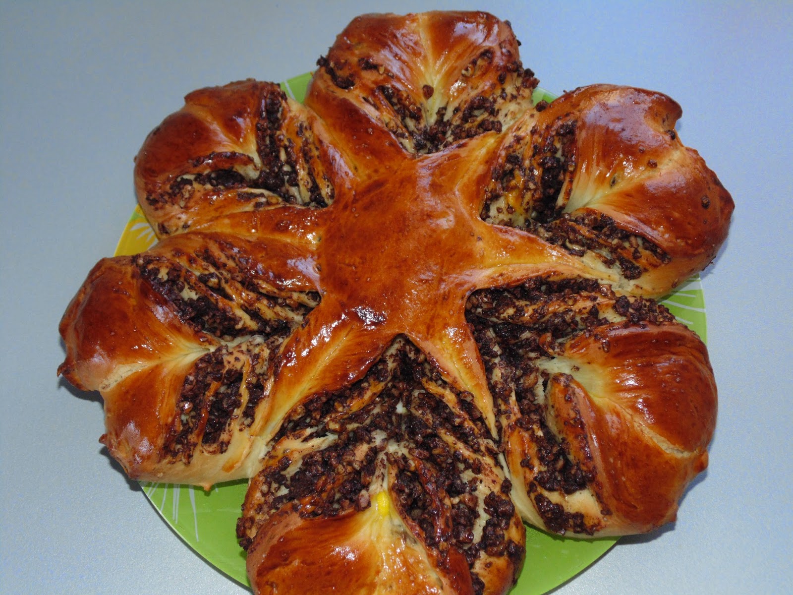 Flower shaped sweet bread - recipe (with step-by-step photos) | Life in ...