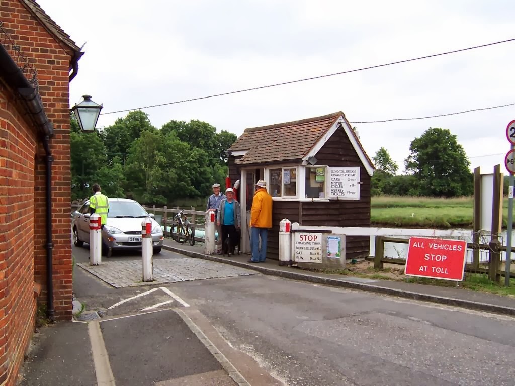 Mole's Genealogy Blog: Souvenir Saturday: Caithness and Eling Echoes