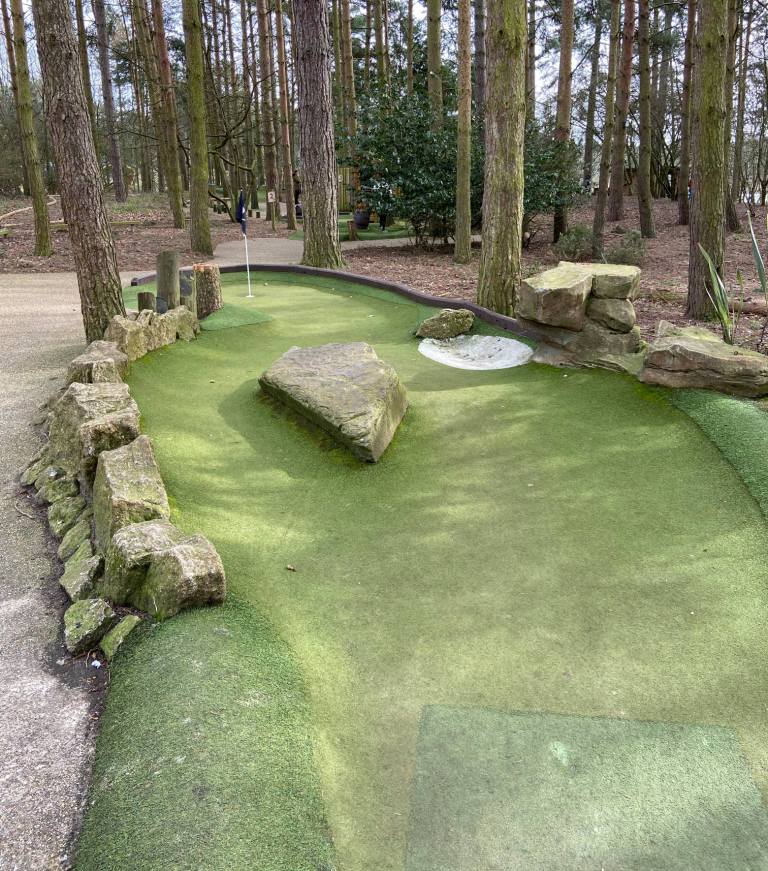 The Ham and Egger Files: Adventure Golf at Center Parcs Elveden Forest ...