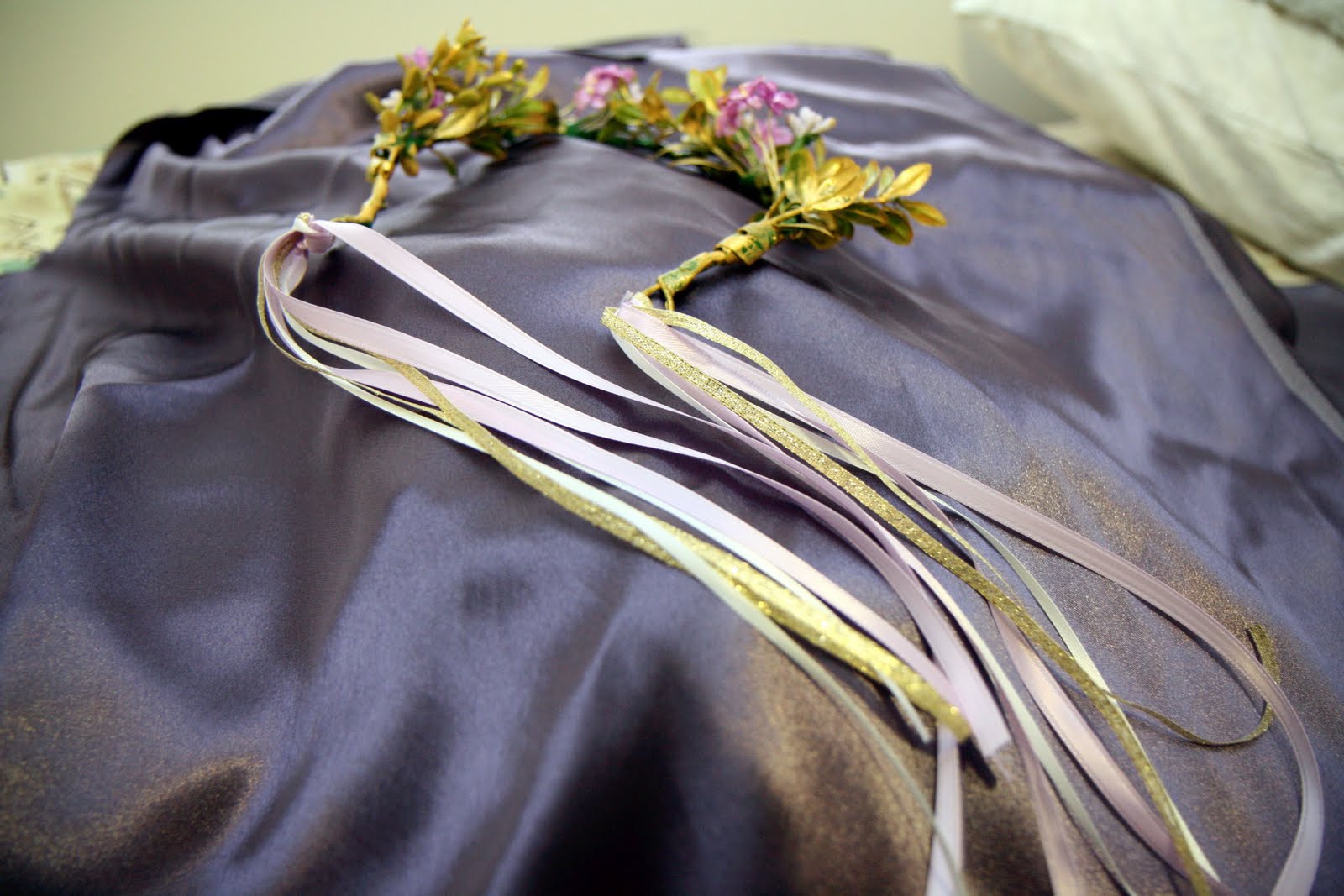 bits and pieces: DIY: Floral Head Wreaths