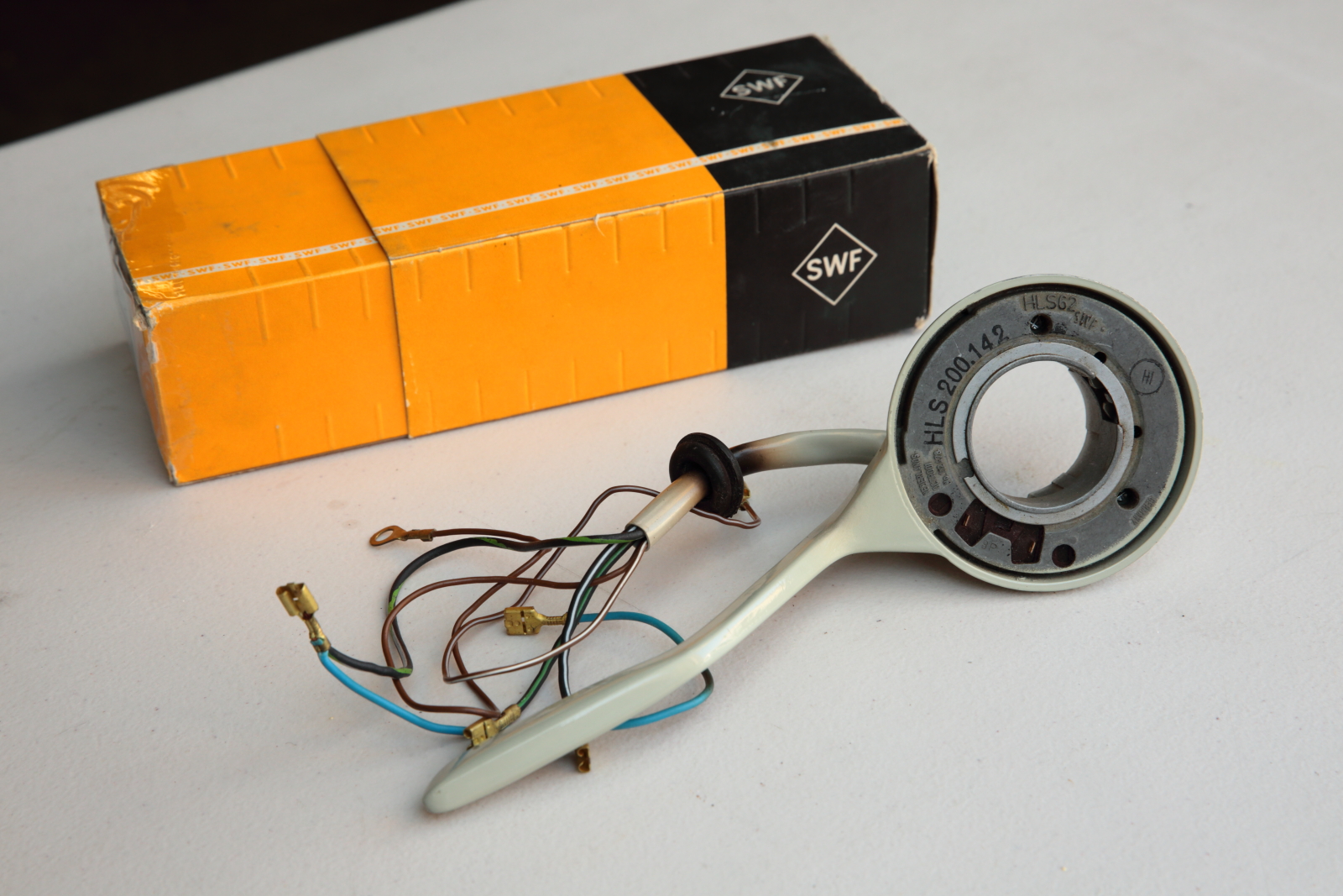 garage vintage shop blog no.2: NOS SWF Turn Signal Switch