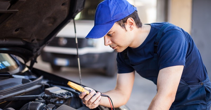 What Characteristics Should A Decent Auto Electrician Have ...