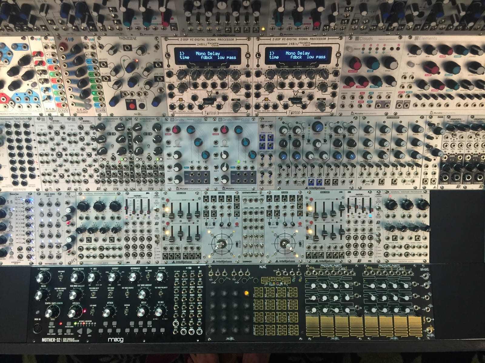 MATRIXSYNTH: $17,500 Analog Modular System - Symphonic Distortion System II