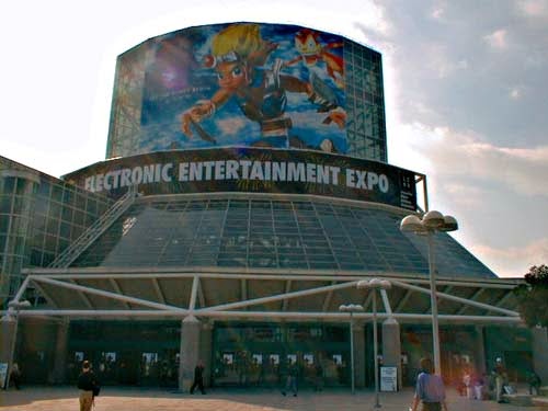 E3 2001: O nascimento do GameCube e o início de uma nova rivalidade ...